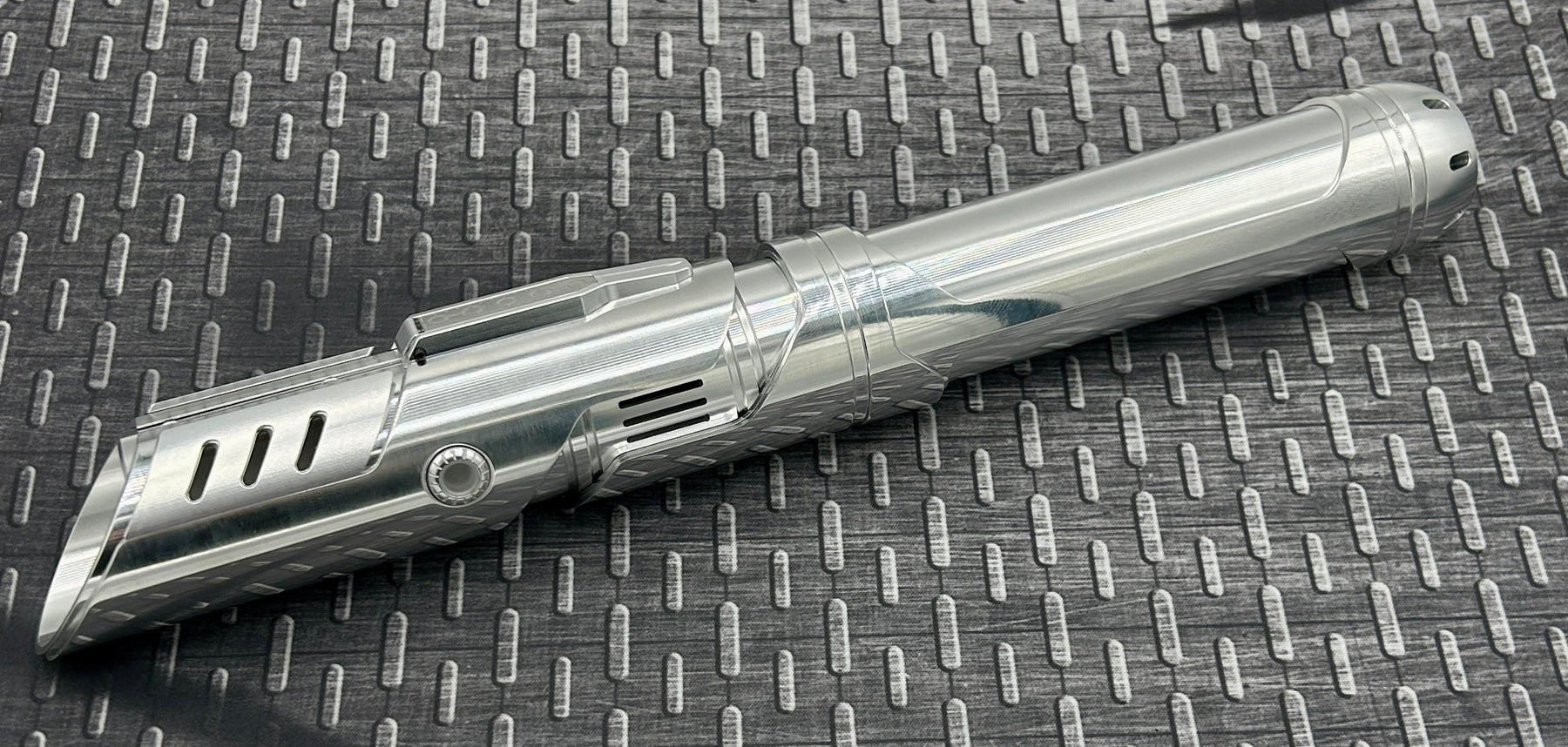 Master Sentinel V2 Preorder *FIRST DEPOSIT* – Saberbay