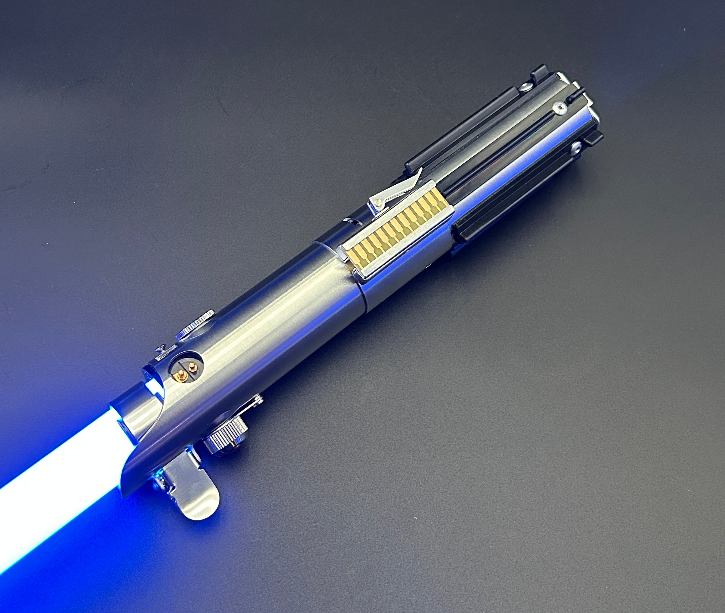 89Sabers Graflex TFA *Proffie Installed* – Saberbay